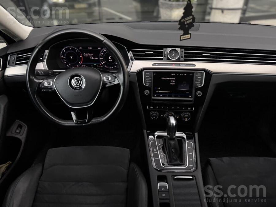 Pelēks Volkswagen Passat B8 2017 Rīga, ar dzinēja tilpumu 2.00 L un nobraukumu 130 tūkst. km par 15500 €, foto 6 vietnē AUTOMOTO.COM.LV