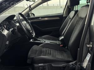 Pelēks Volkswagen Passat B8 2017 Rīga, ar dzinēja tilpumu 2.00 L un nobraukumu 130 tūkst. km par 15500 €, foto 9 vietnē AUTOMOTO.COM.LV