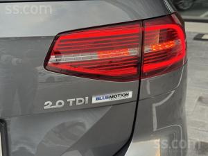 Pelēks Volkswagen Passat B8 2017 Rīga, ar dzinēja tilpumu 2.00 L un nobraukumu 130 tūkst. km par 15500 €, foto 10 vietnē AUTOMOTO.COM.LV