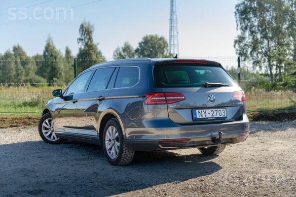 Grey Volkswagen Passat B8 2017 in Riga, with an engine capacity of 2.00 L and mileage of 253 thousand km for 12890 €, photo 5 on AUTOMOTO.COM.LV