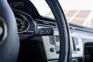 Grey Volkswagen Passat B8 2017 in Riga, with an engine capacity of 2.00 L and mileage of 253 thousand km for 12890 €, photo 18 on AUTOMOTO.COM.LV