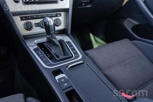 Grey Volkswagen Passat B8 2017 in Riga, with an engine capacity of 2.00 L and mileage of 253 thousand km for 12890 €, photo 23 on AUTOMOTO.COM.LV