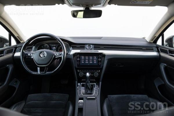 Grey Volkswagen Passat B8 2017 in Riga, with an engine capacity of 2.00 L and mileage of 174 thousand km for 10950 €, photo 11 on AUTOMOTO.COM.LV