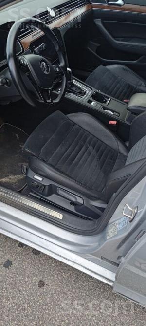 Pelēks Volkswagen Passat B8 2017 Rīga, ar dzinēja tilpumu 2.00 L un nobraukumu 189 tūkst. km par 12550 €, foto 3 vietnē AUTOMOTO.COM.LV