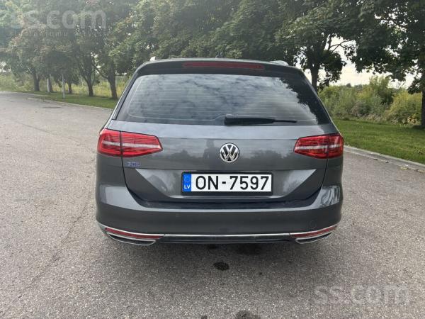 Pelēks Volkswagen Passat B8 2017 Daugavpils, ar dzinēja tilpumu 1.40 L un nobraukumu 164 tūkst. km par 11900 €, foto 7 vietnē AUTOMOTO.COM.LV