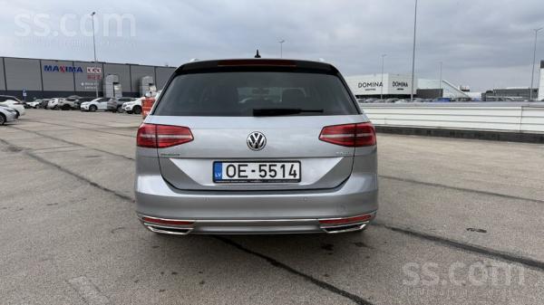 Grey Volkswagen Passat B8 2017 in Riga, with an engine capacity of 2.00 L and mileage of 184 thousand km for 13400 €, photo 5 on AUTOMOTO.COM.LV