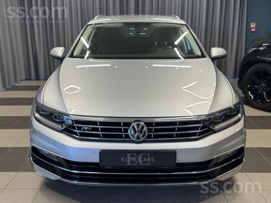 Grey Volkswagen Passat B8 2018 in Riga, with an engine capacity of 2.00 L and mileage of 126 thousand km for 17150 €, photo 2 on AUTOMOTO.COM.LV