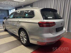 Grey Volkswagen Passat B8 2018 in Riga, with an engine capacity of 2.00 L and mileage of 126 thousand km for 17150 €, photo 7 on AUTOMOTO.COM.LV