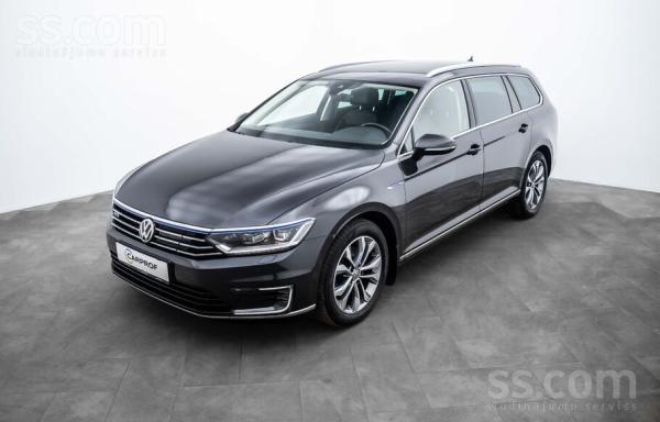 Grey Volkswagen Passat B8 2018 in Tallinn, with an engine capacity of 1.40 L and mileage of 89 thousand km for 8990 €, photo 1 on AUTOMOTO.COM.LV