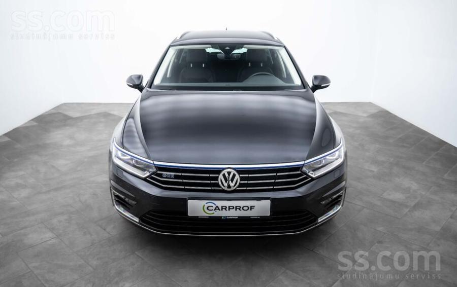 Pelēks Volkswagen Passat B8 2018 Tallina, ar dzinēja tilpumu 1.40 L un nobraukumu 89 tūkst. km par 8990 €, foto 2 vietnē AUTOMOTO.COM.LV