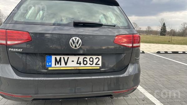 Pelēks Volkswagen Passat B8 2018 Rīga, ar dzinēja tilpumu 1.60 L un nobraukumu 315 tūkst. km par 9000 €, foto 9 vietnē AUTOMOTO.COM.LV