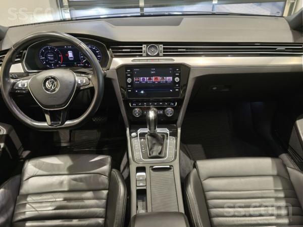 Pelēks Volkswagen Passat B8 2018 Rīga, ar dzinēja tilpumu 2.00 L un nobraukumu 261 tūkst. km par 17000 €, foto 7 vietnē AUTOMOTO.COM.LV