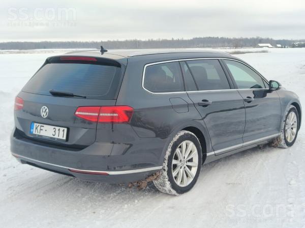 Grey Volkswagen Passat B8 2018 in Riga, with an engine capacity of 2.00 L and mileage of 268 thousand km for 12500 €, photo 4 on AUTOMOTO.COM.LV