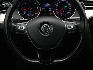 Pelēks Volkswagen Passat B8 2018 Viļņa, ar dzinēja tilpumu 1.60 L un nobraukumu 201 tūkst. km par 12999 €, foto 19 vietnē AUTOMOTO.COM.LV