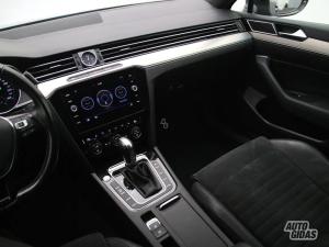 Pelēks Volkswagen Passat B8 2018 Viļņa, ar dzinēja tilpumu 1.60 L un nobraukumu 201 tūkst. km par 12999 €, foto 22 vietnē AUTOMOTO.COM.LV