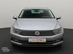 Grey Volkswagen Passat B8 2018 in Vilnius, with an engine capacity of 1.40 L and mileage of 172 thousand km for 12899 €, photo 4 on AUTOMOTO.COM.LV