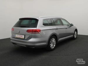 Grey Volkswagen Passat B8 2018 in Vilnius, with an engine capacity of 1.40 L and mileage of 172 thousand km for 12899 €, photo 9 on AUTOMOTO.COM.LV