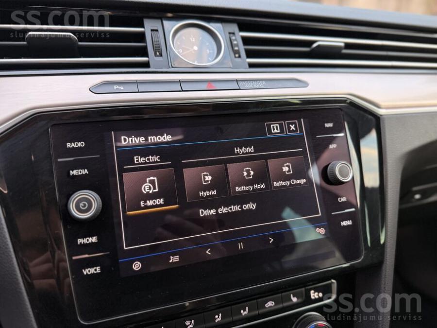 Pelēks Volkswagen Passat B8 2018 Liepāja, ar dzinēja tilpumu 1.40 L un nobraukumu 145 tūkst. km par 14750 €, foto 8 vietnē AUTOMOTO.COM.LV
