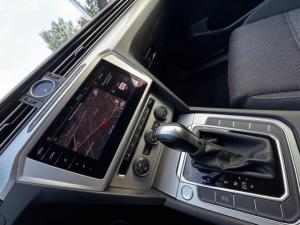 Pelēks Volkswagen Passat B8 2018 Rīga, ar dzinēja tilpumu 2.00 L un nobraukumu 173 tūkst. km par 11499 €, foto 3 vietnē AUTOMOTO.COM.LV