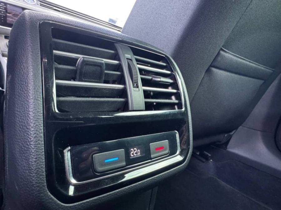 Pelēks Volkswagen Passat B8 2018 Rīga, ar dzinēja tilpumu 2.00 L un nobraukumu 173 tūkst. km par 11499 €, foto 8 vietnē AUTOMOTO.COM.LV