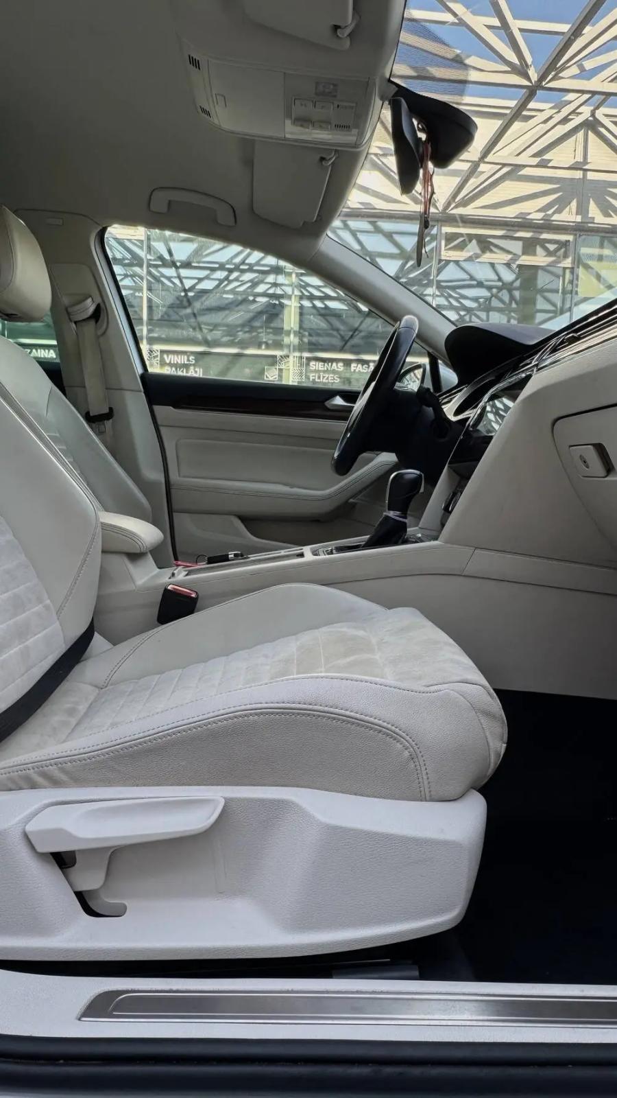 Grey Volkswagen Passat B8 2018 in Riga, with an engine capacity of 2.00 L and mileage of 217 thousand km for 14500 €, photo 15 on AUTOMOTO.COM.LV