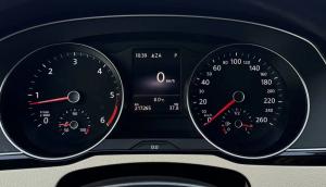 Grey Volkswagen Passat B8 2018 in Riga, with an engine capacity of 2.00 L and mileage of 217 thousand km for 14500 €, photo 26 on AUTOMOTO.COM.LV