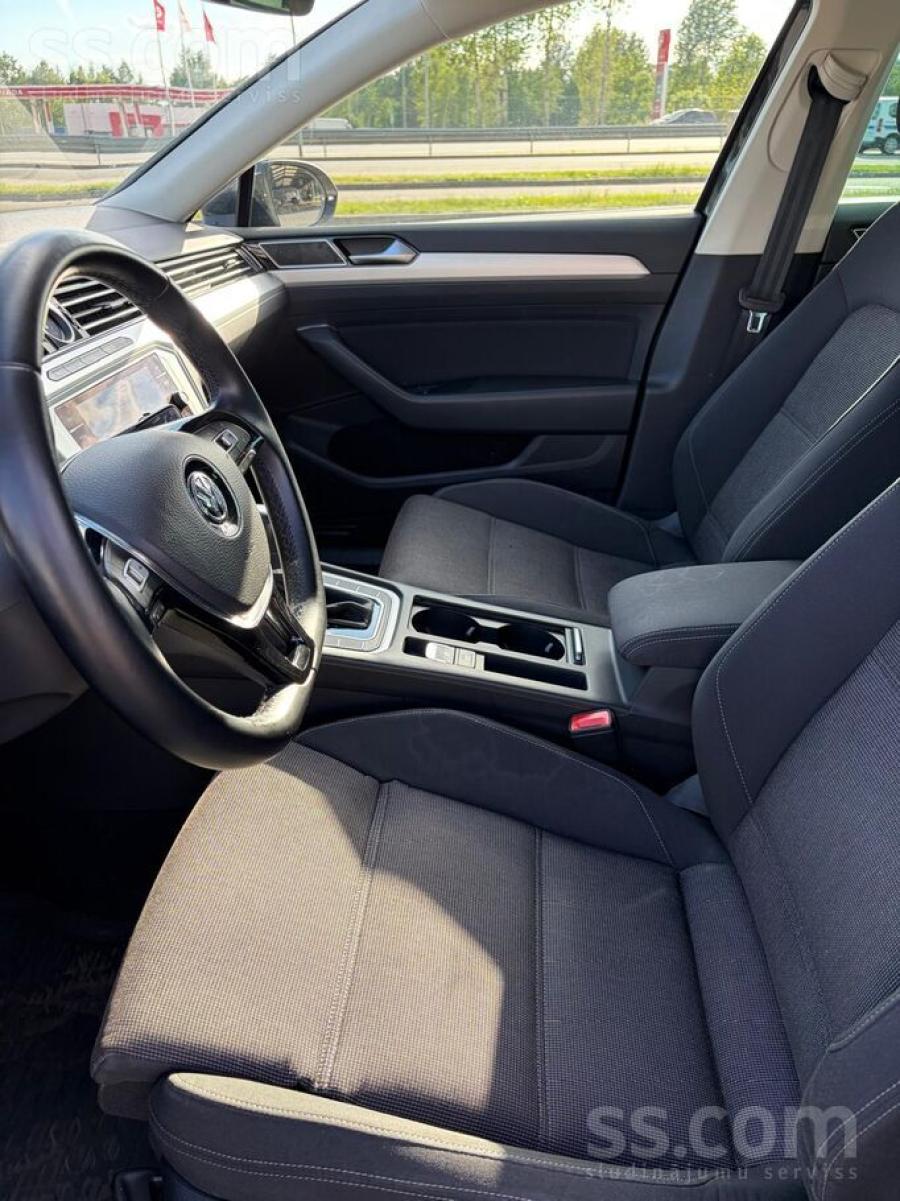 Pelēks Volkswagen Passat B8 2018 Rīga, ar dzinēja tilpumu 1.40 L un nobraukumu 136 tūkst. km par 10500 €, foto 8 vietnē AUTOMOTO.COM.LV