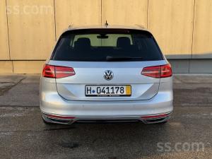 Pelēks Volkswagen Passat B8 2018 Rīga, ar dzinēja tilpumu 2.00 L un nobraukumu 269 tūkst. km par 14888 €, foto 3 vietnē AUTOMOTO.COM.LV