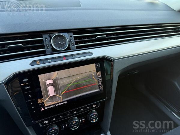 Grey Volkswagen Passat B8 2018 in Riga, with an engine capacity of 2.00 L and mileage of 269 thousand km for 14888 €, photo 9 on AUTOMOTO.COM.LV