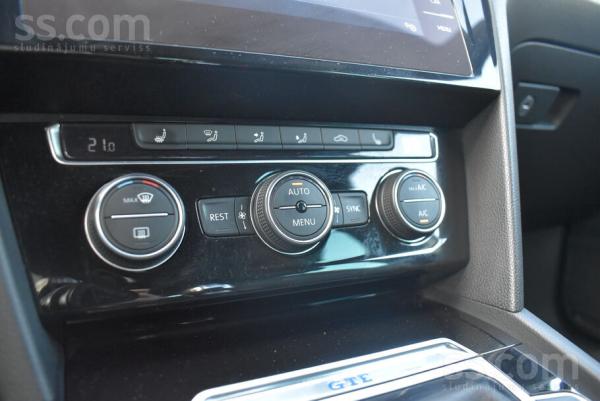 Grey Volkswagen Passat B8 2018 in Kuldiga, with an engine capacity of 1.40 L and mileage of 0 thousand km for 15350 €, photo 11 on AUTOMOTO.COM.LV