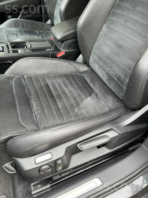 Grey Volkswagen Passat B8 2018 in Riga, with an engine capacity of 1.40 L and mileage of 185 thousand km for 12900 €, photo 8 on AUTOMOTO.COM.LV