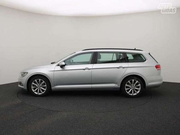Grey Volkswagen Passat B8 2019 in Vilnius, with an engine capacity of 2.00 L and mileage of 219 thousand km for 13399 €, photo 6 on AUTOMOTO.COM.LV