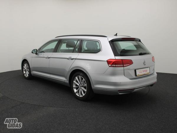 Grey Volkswagen Passat B8 2019 in Vilnius, with an engine capacity of 2.00 L and mileage of 219 thousand km for 13399 €, photo 7 on AUTOMOTO.COM.LV