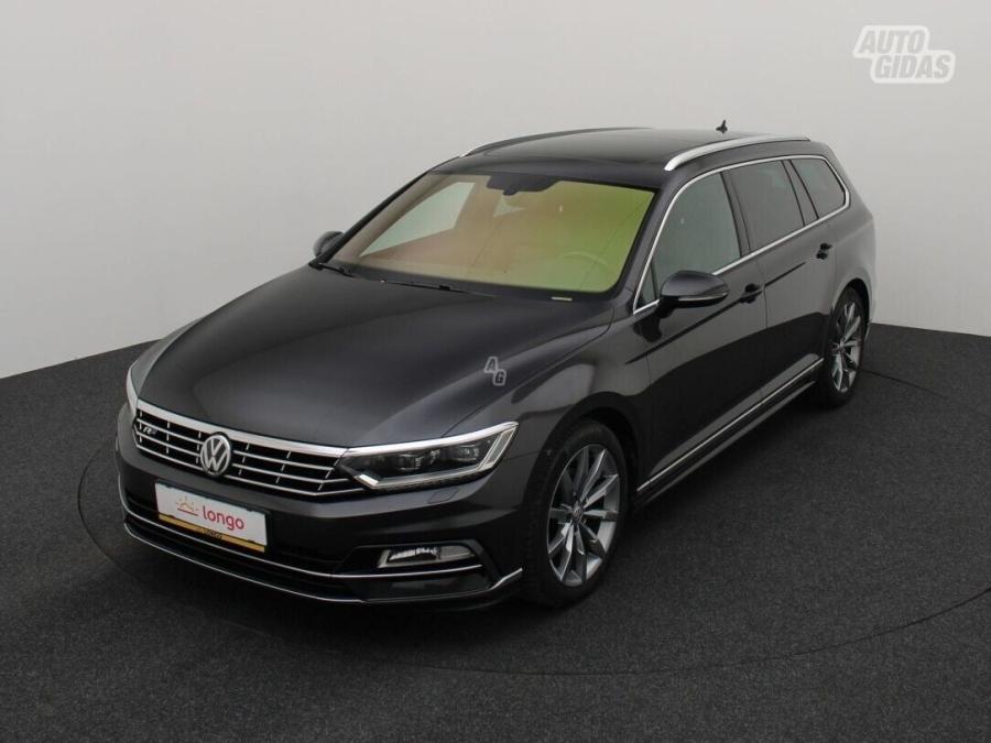Grey Volkswagen Passat B8 2019 in Vilnius, with an engine capacity of 1.50 L and mileage of 191 thousand km for 15599 €, photo 1 on AUTOMOTO.COM.LV
