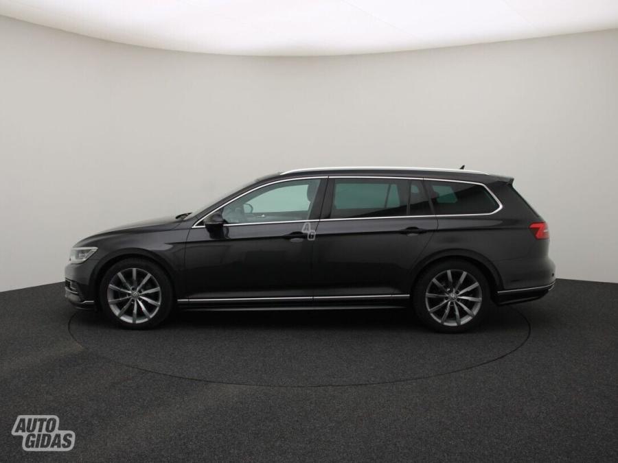 Grey Volkswagen Passat B8 2019 in Vilnius, with an engine capacity of 1.50 L and mileage of 191 thousand km for 15599 €, photo 6 on AUTOMOTO.COM.LV