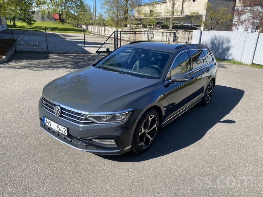 Grey Volkswagen Passat B8 2019 in Tukums, with an engine capacity of 1.60 L and mileage of 245 thousand km for 12700 €, photo 3 on AUTOMOTO.COM.LV