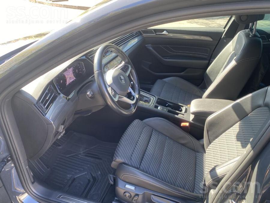 Grey Volkswagen Passat B8 2019 in Tukums, with an engine capacity of 1.60 L and mileage of 245 thousand km for 12700 €, photo 8 on AUTOMOTO.COM.LV