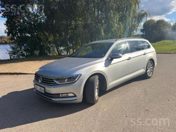 Grey Volkswagen Passat B8 2019 in Riga, with an engine capacity of 2.00 L and mileage of 274 thousand km for 10350 €, photo 3 on AUTOMOTO.COM.LV