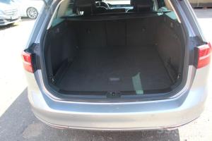 Pelēks Volkswagen Passat B8 2019 Liepāja, ar dzinēja tilpumu 2.00 L un nobraukumu 255 tūkst. km par 14500 €, foto 6 vietnē AUTOMOTO.COM.LV