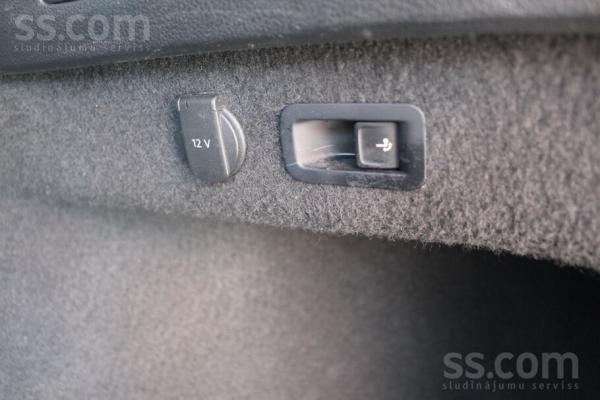 Pelēks Volkswagen Passat B8 2019 Liepāja, ar dzinēja tilpumu 2.00 L un nobraukumu 255 tūkst. km par 14500 €, foto 6 vietnē AUTOMOTO.COM.LV