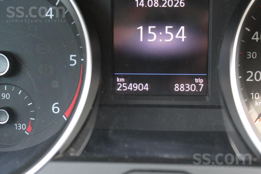 Pelēks Volkswagen Passat B8 2019 Liepāja, ar dzinēja tilpumu 2.00 L un nobraukumu 255 tūkst. km par 14500 €, foto 17 vietnē AUTOMOTO.COM.LV