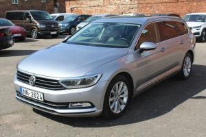 Grey Volkswagen Passat B8 2019 in Liepaja, with an engine capacity of 2.00 L and mileage of 255 thousand km for 14500 €, photo 3 on AUTOMOTO.COM.LV