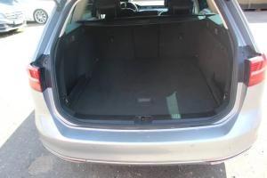 Grey Volkswagen Passat B8 2019 in Liepaja, with an engine capacity of 2.00 L and mileage of 255 thousand km for 14500 €, photo 6 on AUTOMOTO.COM.LV