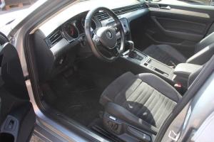 Grey Volkswagen Passat B8 2019 in Liepaja, with an engine capacity of 2.00 L and mileage of 255 thousand km for 14500 €, photo 8 on AUTOMOTO.COM.LV
