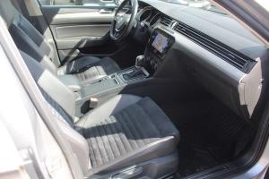 Grey Volkswagen Passat B8 2019 in Liepaja, with an engine capacity of 2.00 L and mileage of 255 thousand km for 14500 €, photo 12 on AUTOMOTO.COM.LV