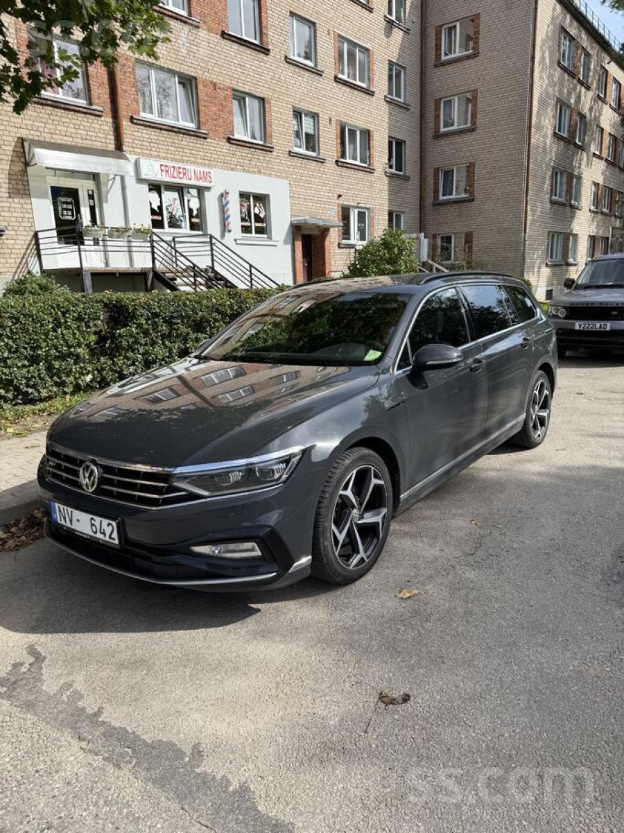 Grey Volkswagen Passat B8 2019 in Rezekne, with an engine capacity of 1.60 L and mileage of 253 thousand km for 11500 €, photo 1 on AUTOMOTO.COM.LV