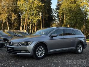 Grey Volkswagen Passat B8 2019 in Valmiera, with an engine capacity of 1.50 L and mileage of 167 thousand km for 13400 €, photo 4 on AUTOMOTO.COM.LV
