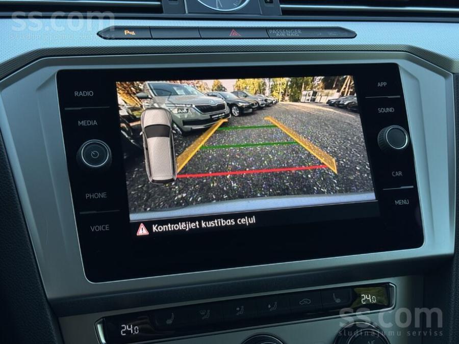 Grey Volkswagen Passat B8 2019 in Valmiera, with an engine capacity of 1.50 L and mileage of 167 thousand km for 13400 €, photo 16 on AUTOMOTO.COM.LV