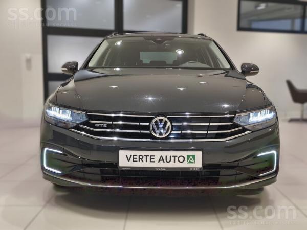 Pelēks Volkswagen Passat B8 2020 Rīga, ar dzinēja tilpumu 1.40 L un nobraukumu 145 tūkst. km par 15990 €, foto 2 vietnē AUTOMOTO.COM.LV