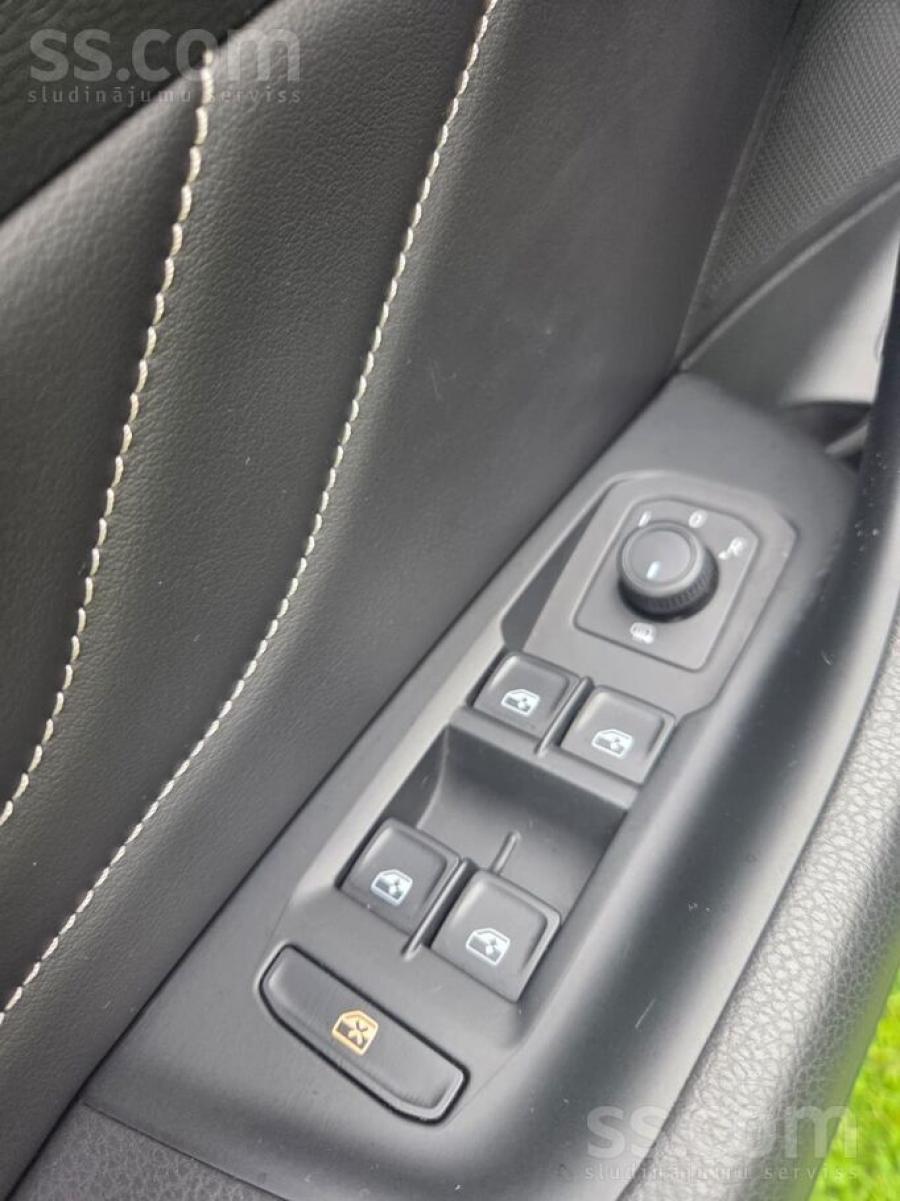 Pelēks Volkswagen Passat B8 2020 Rīga, ar dzinēja tilpumu 2.00 L un nobraukumu 142 tūkst. km par 18700 €, foto 25 vietnē AUTOMOTO.COM.LV